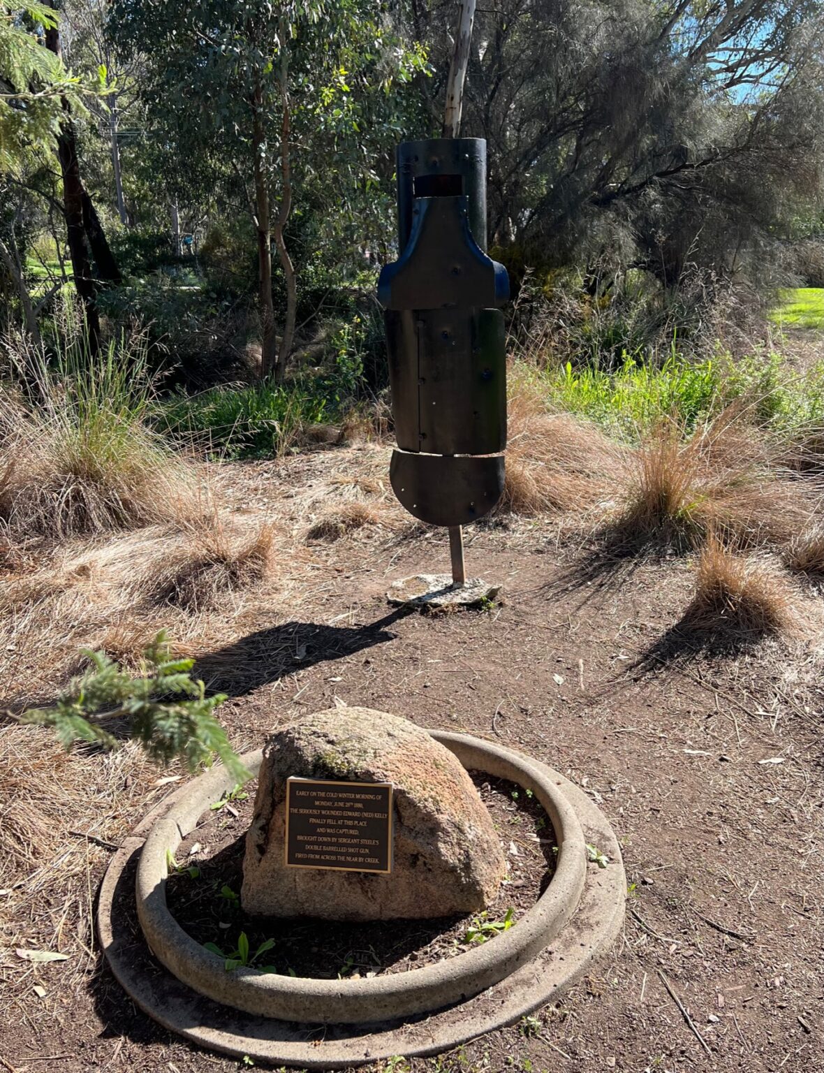 The Glenrowan Kelly Hub Reviewed – Ned Kelly The True Story